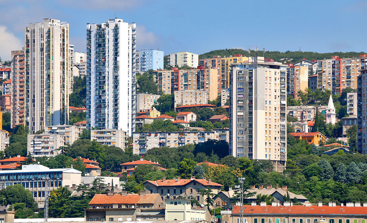 Rijeka za višestambene zgrade odabrala velike nadzemne spremnike