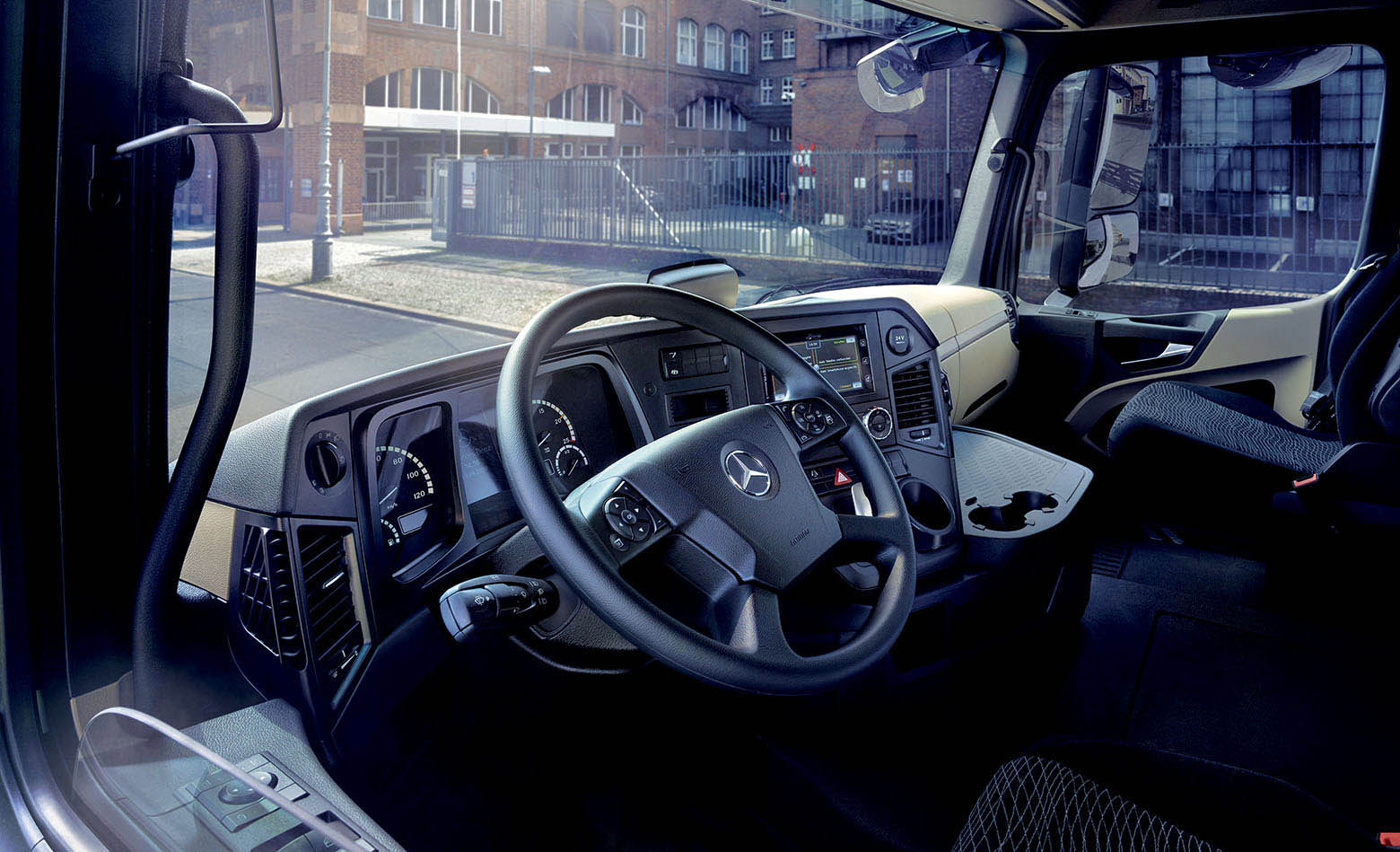 Mercedes-Benz Actros F - Manje je više