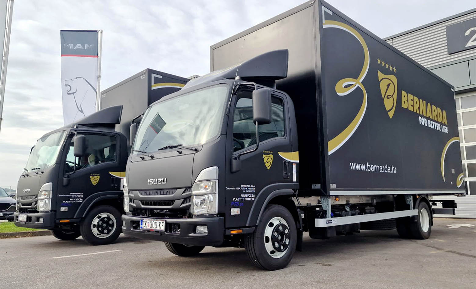 Dva Isuzu kamiona za tvrtku Bernarda