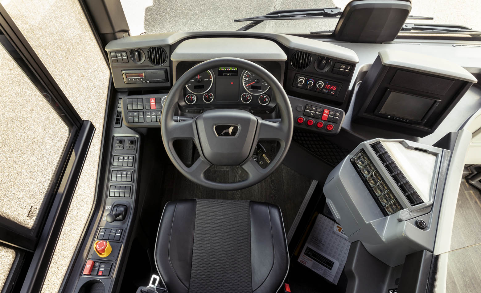 MAN predstavio Lion's City 18 E i TGE Coach