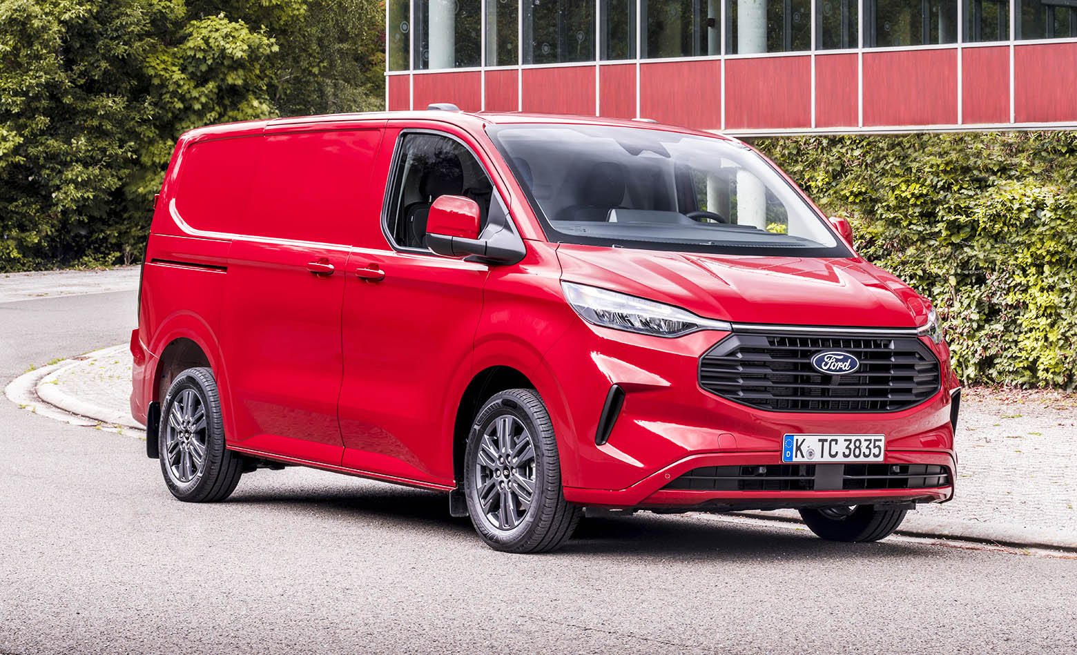 Ford Transit Custom i E-Transit Custom u Hrvatskoj