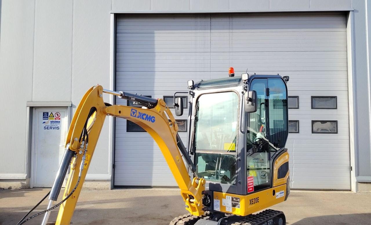 Isporuka novog bagera XCMG u Zadar