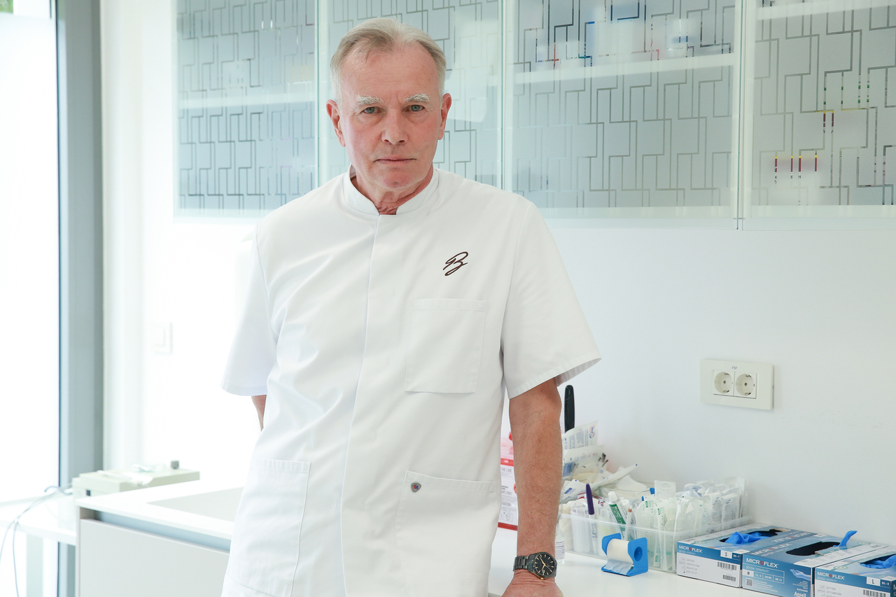 Moj dermatolog 2025 izr. prof. dr. Igor Bartenjev, dr. med., spec ...