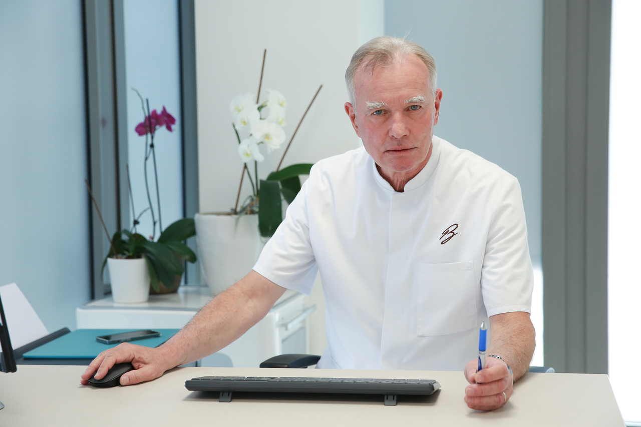 Moj dermatolog 2025 izr. prof. dr. Igor Bartenjev, dr. med., spec ...