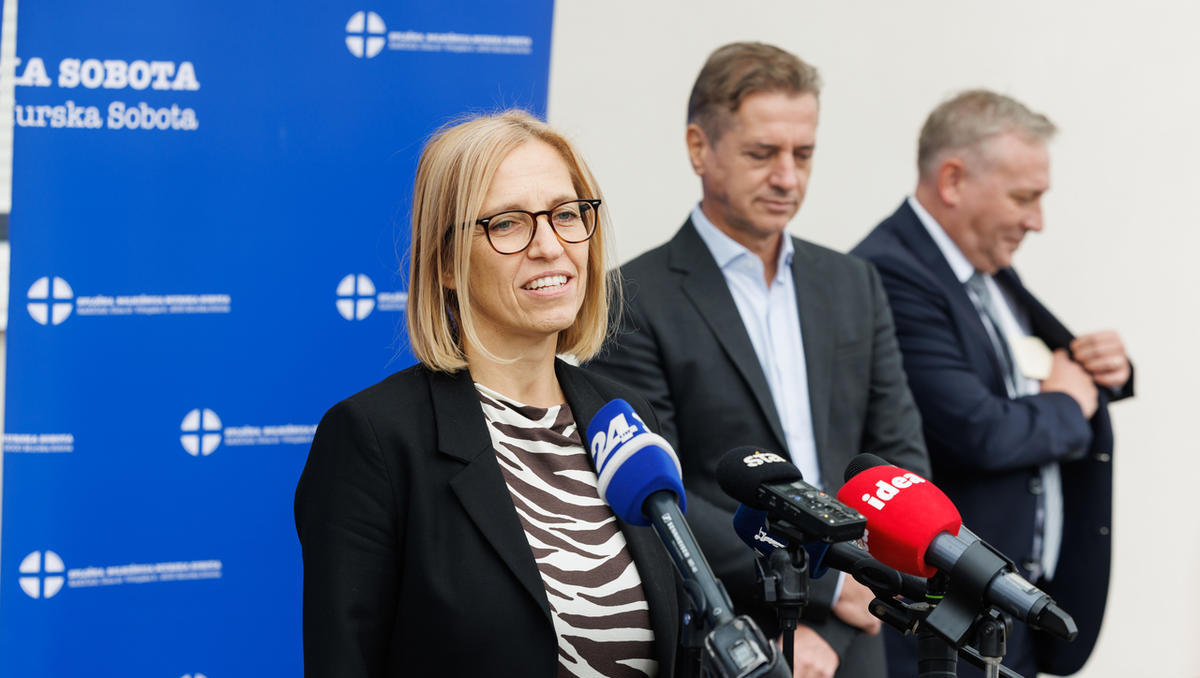 Valentina Prevolnik Rupel zamuja z merili za delo zdravnikov