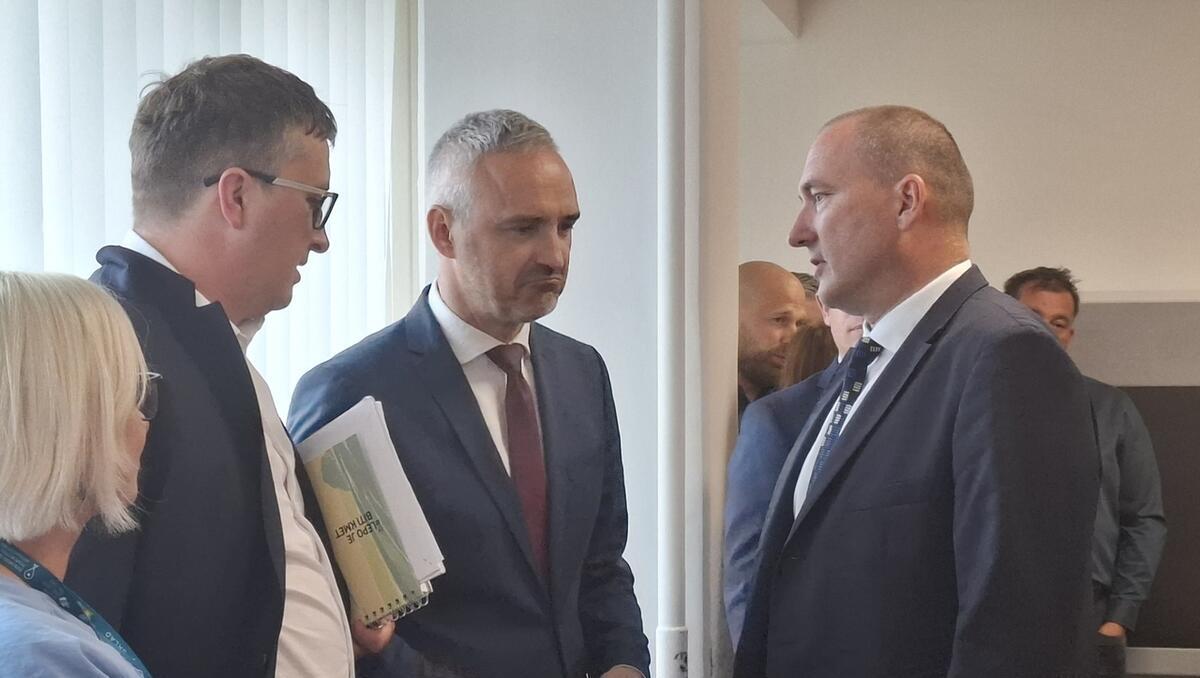 Cigler Kralj zbrisal Golobove prehranske smernice