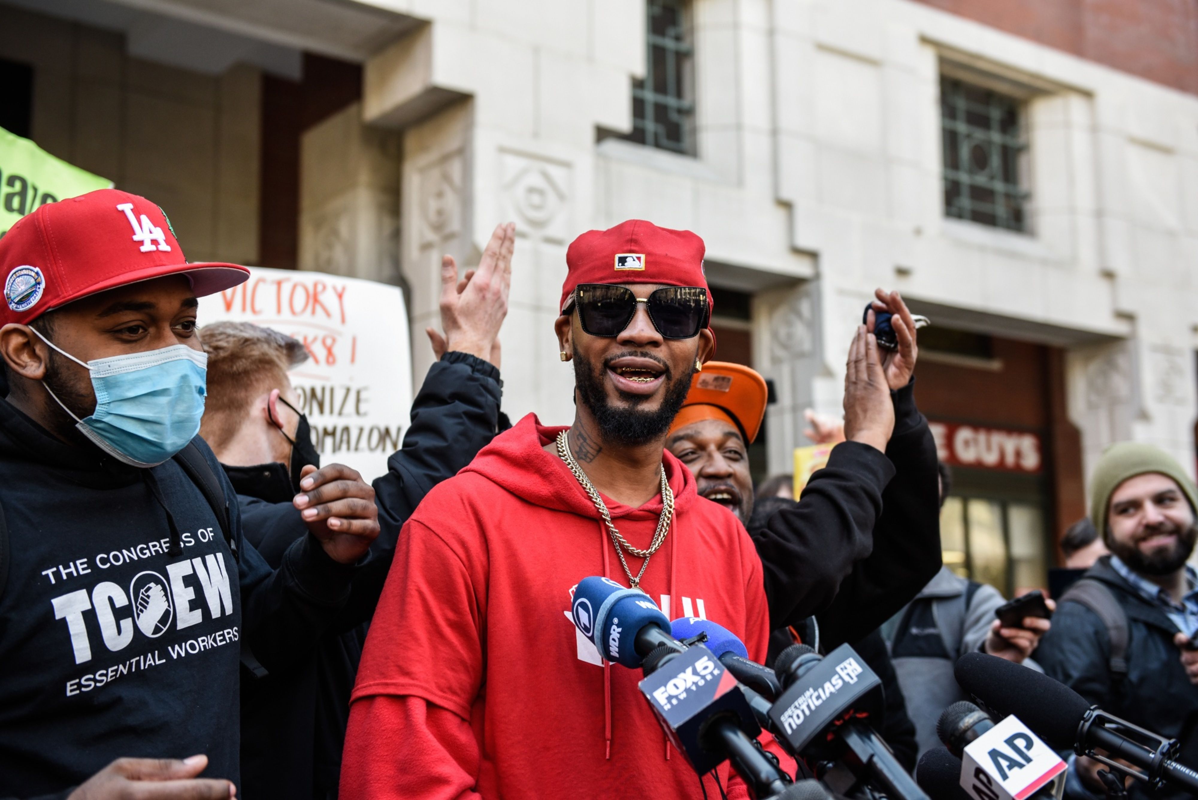 Delavci v Amazonovem skladišču so zamajali predstavo o tem, kaj lahko v ...