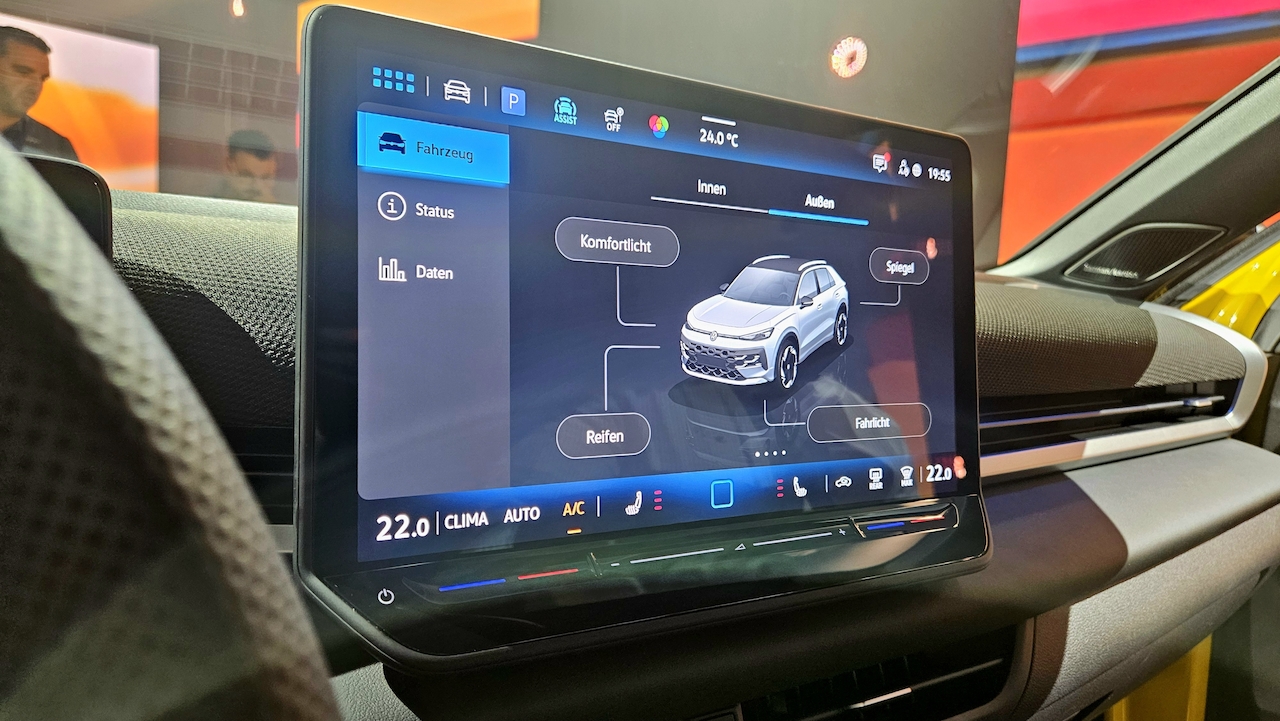 Novi Volkswagen T-Roc 2025: prvi VW s klasičnim hibridom