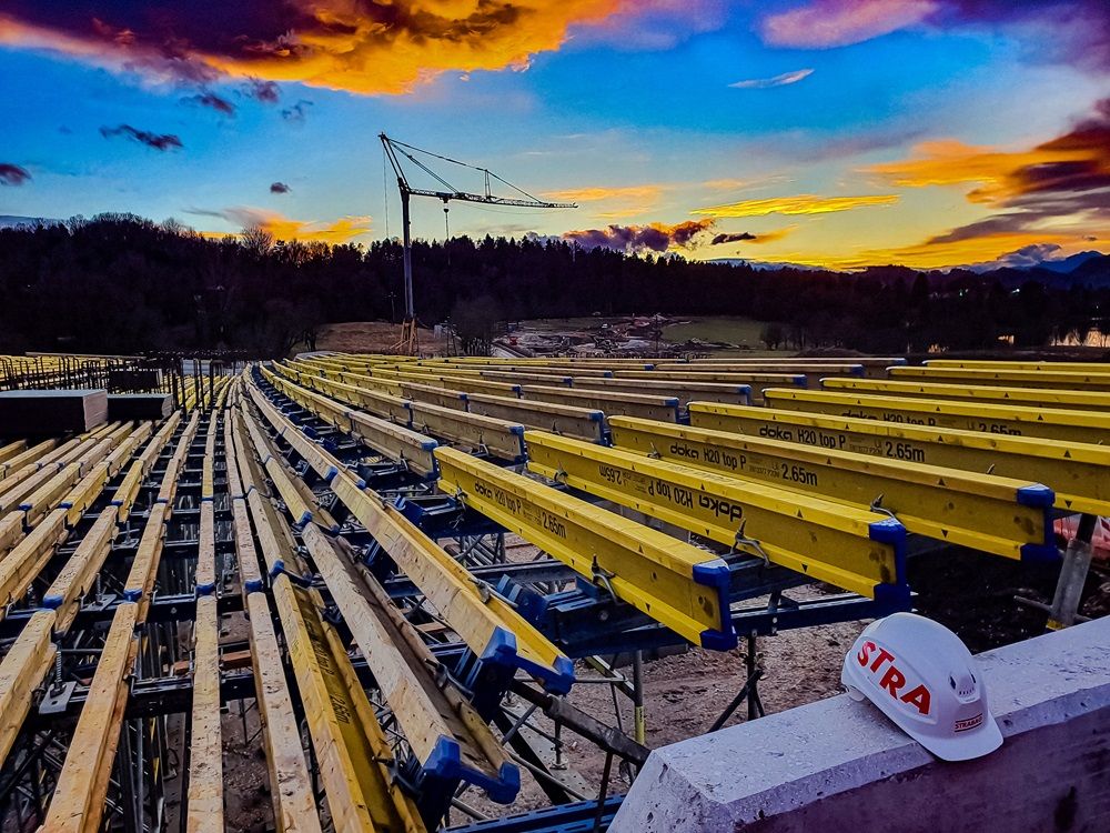 Gradnja hitre ceste od priključka Velenje jug do priključka Slovenj ...