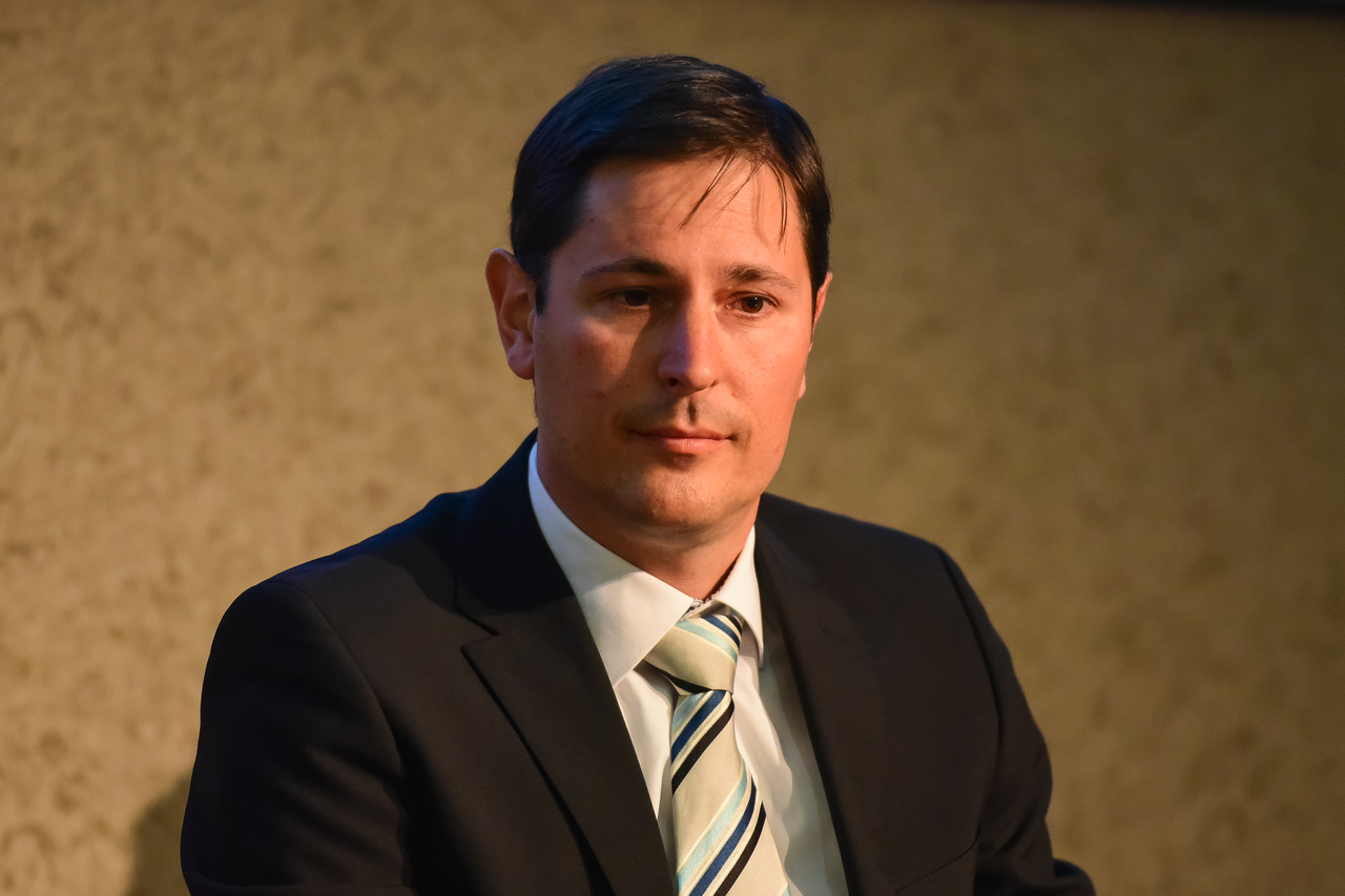 Borzni indeksi v prvem polletju ponoreli, do kdaj lahko to še traja?