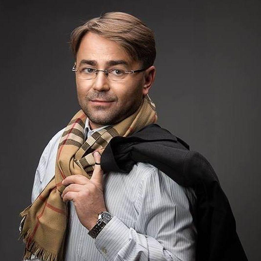 Zakaj je Andraž kupil 80 parkirnih mest?