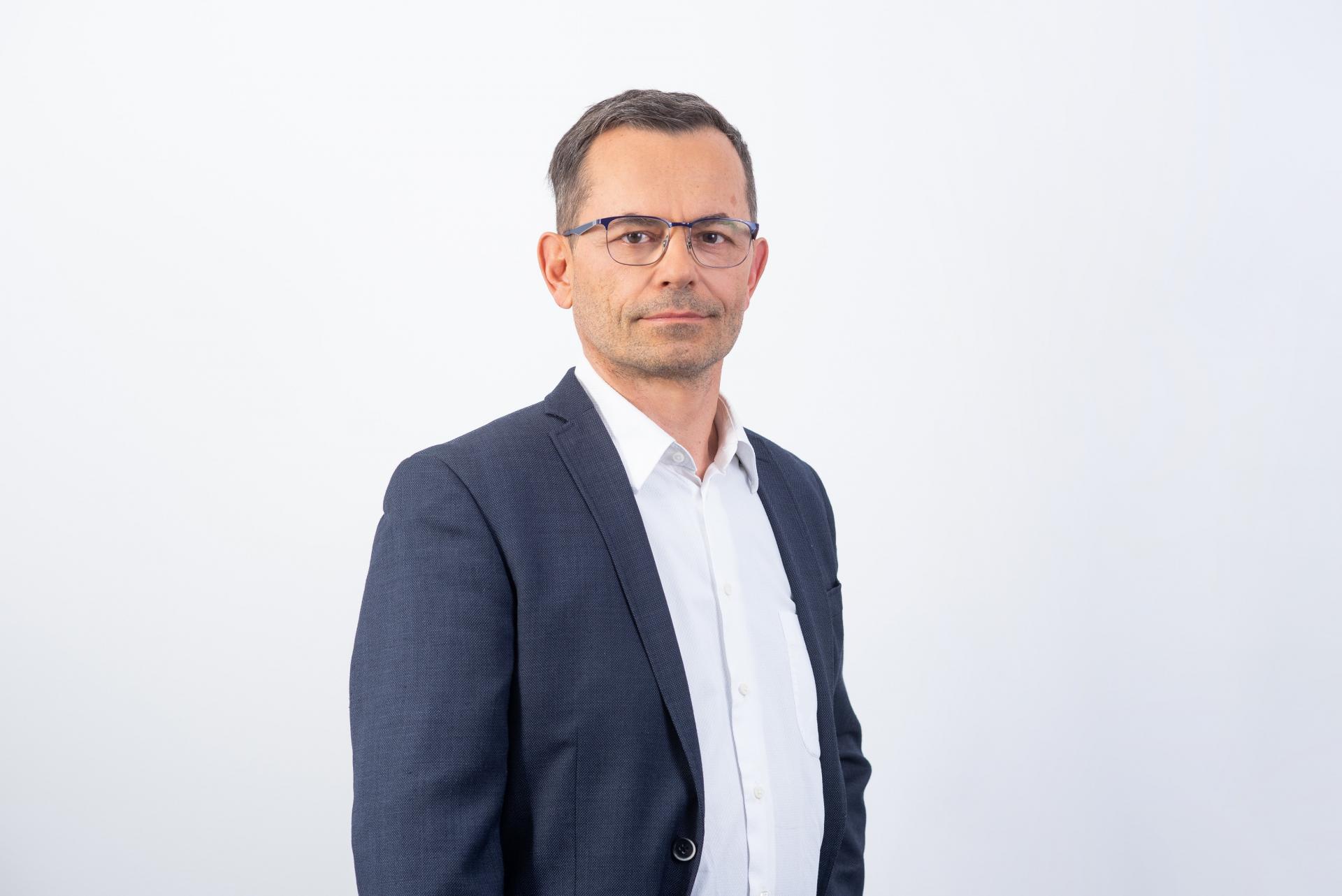 Umetna inteligenca v spletni trgovini: trendi za 2026