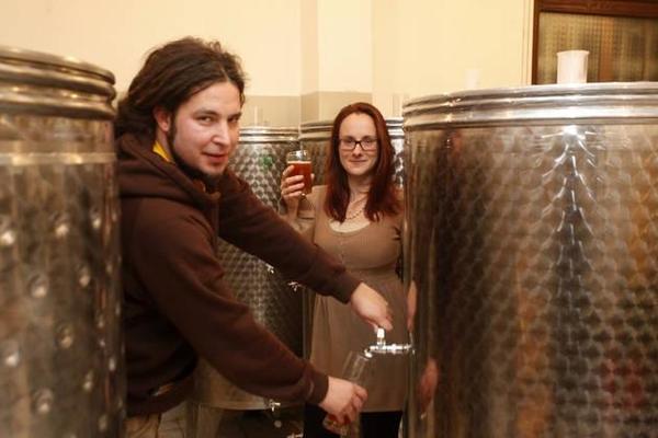 Kako začeti variti pivo v domači garaži