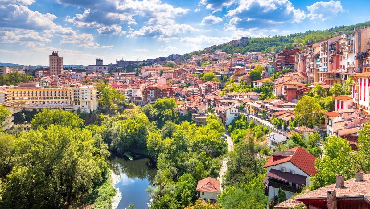 Vonj po vrtnicah v osrednji Bolgariji