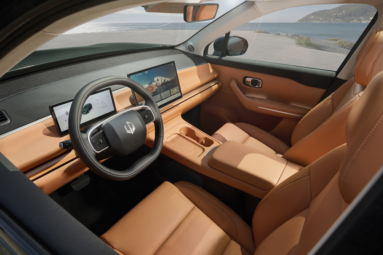 Leapmotor v Sloveniji: Kitajski električni avtomobili z Emil Frey