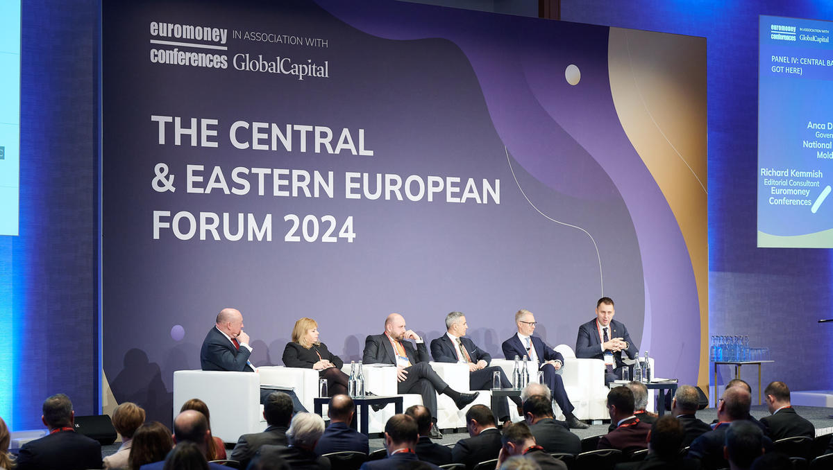 Euromoney CEE Forum: Kako na leto, polno izzivov, gledajo zakladniki, centralni in poslovni bančniki