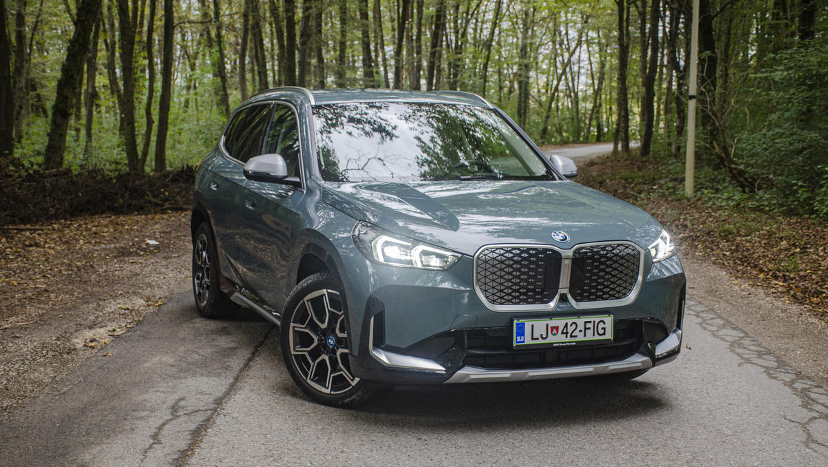 Test: BMW iX1 20 edrive: najbolj neboleč prehod na elektriko
