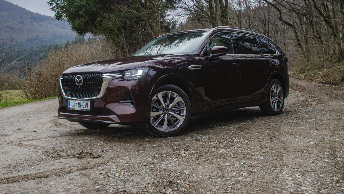 Mazda tudi na slovenski trg vstopila z največjim križancem, a ob ...