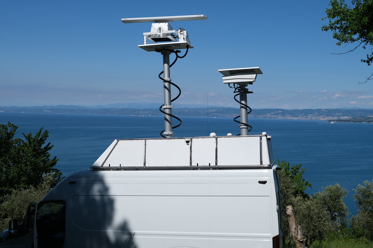 DAT-CON: Kako slovenski prvak varuje 3000 km evropskih meja