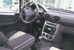 Test: Mercedes-benz A210 evolution: Prostor, šport in zvezda