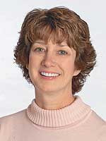 Intervju: Laura Longmire, strokovnjakinja za primerjalno analizo, KPMG ...