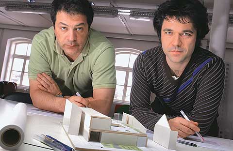 Intervju: Arhitekta Matija Bevk in Vasa Perović o novem protokolarnem ...