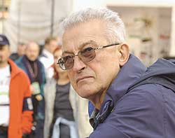 Umrl psihiater Janez Rugelj