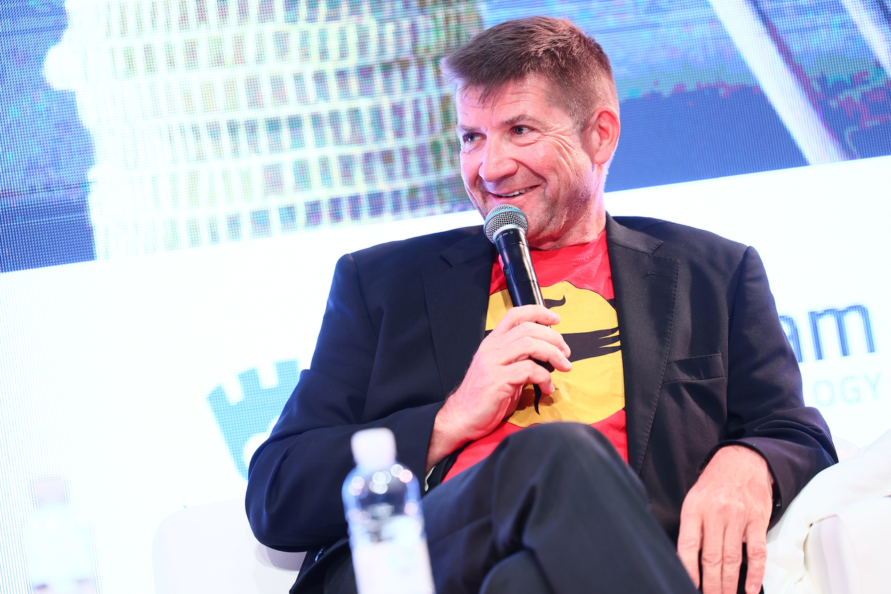 A1 nad AKOS: Telekom Slovenije je zelo ohlapno reguliran