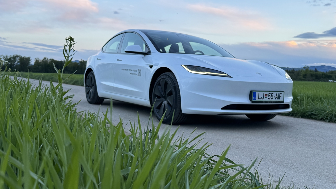 Osnovna tesla model 3 - električni avto v najučinkovitejši obliki