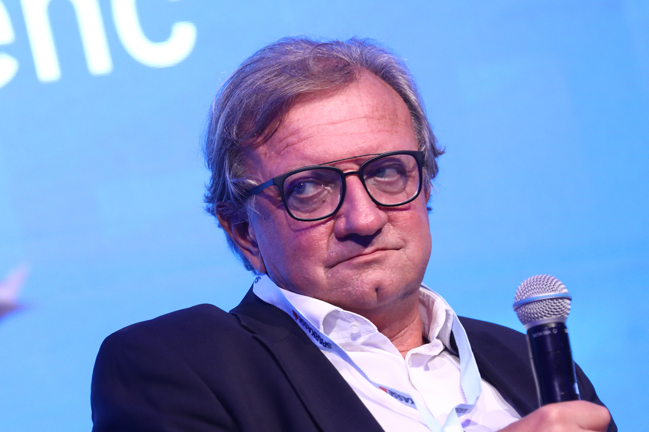 Telekom prodaja nekdanji Mobitelov sedež koncesionarju Marku Bitencu