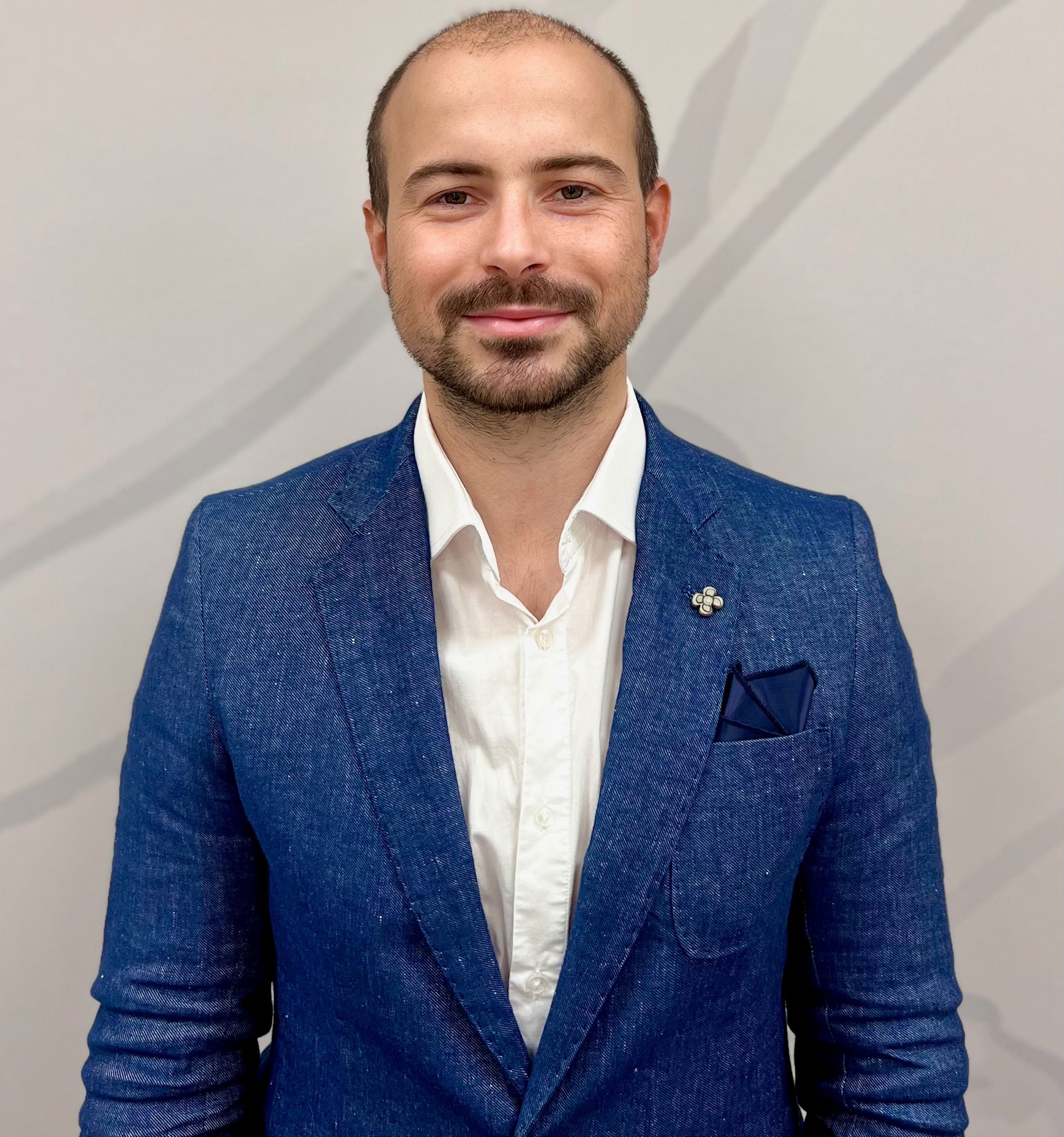 Kako načrtujejo izstopiti iz množice enakih ponudnikov in ustvariti ...