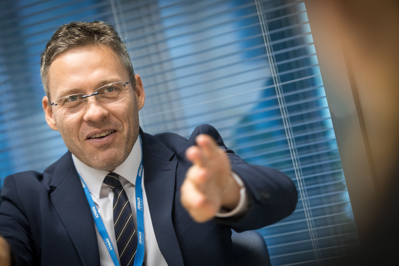 Digitalizacija vpliva na procese v proizvodnji in jih pogosto precej ...