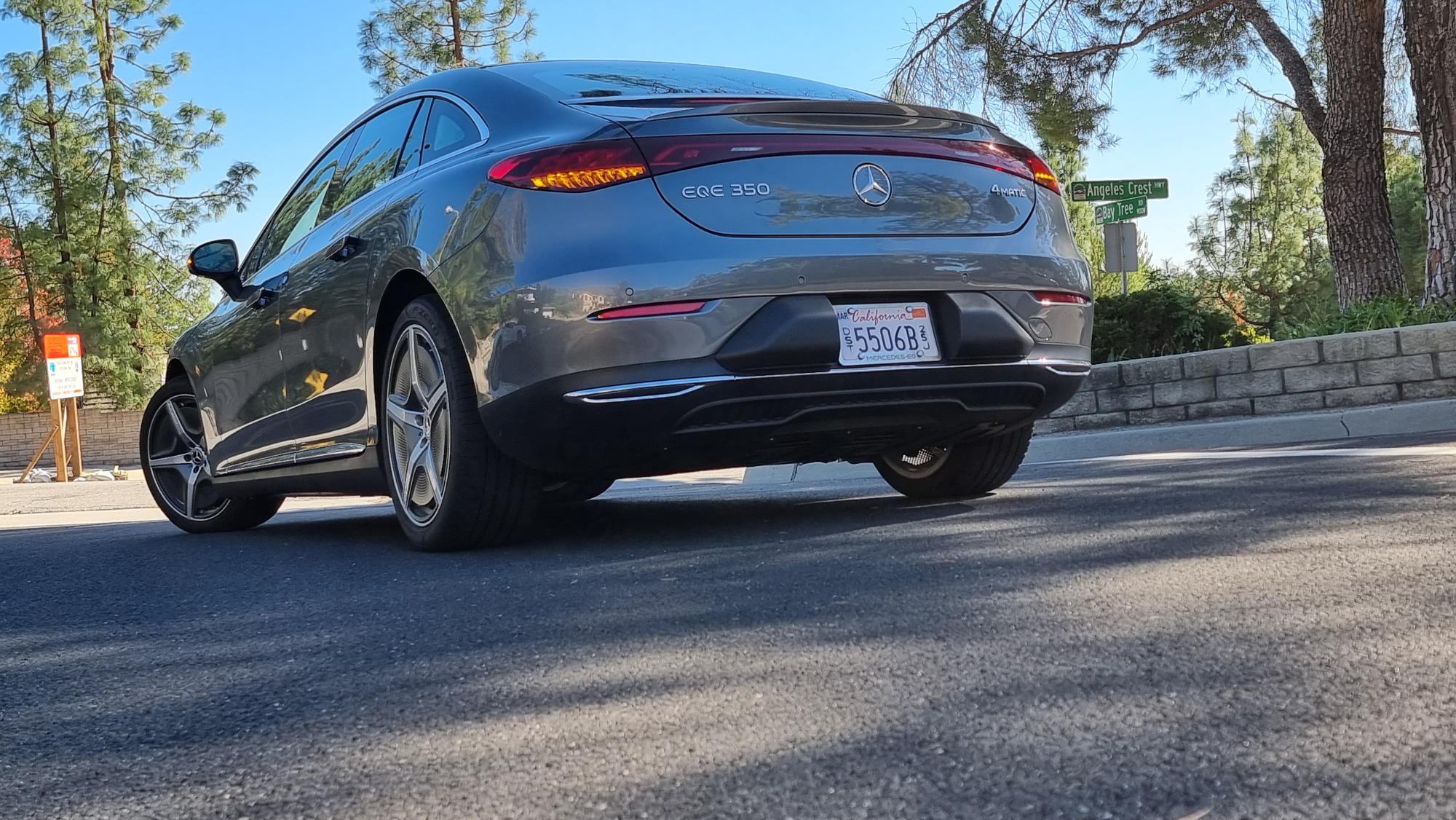 Ekskluzivni petek: EQE 350 4Matic – najbolj vozniški električni mercedes