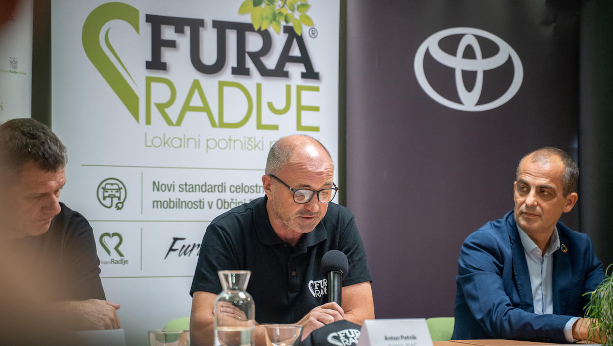 Fura Radlje: Pionirski projekt e-mobilnosti v Sloveniji