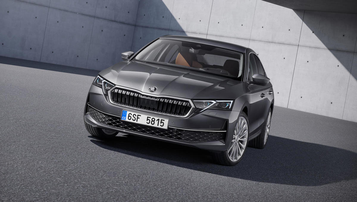 Octavia v drugo življenjsko obdobje vstopa (skoraj povsem) brez ...