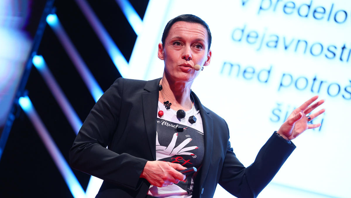 Tjaša Redek o plačah in gospodarstvu: kaj nas čaka 2026?