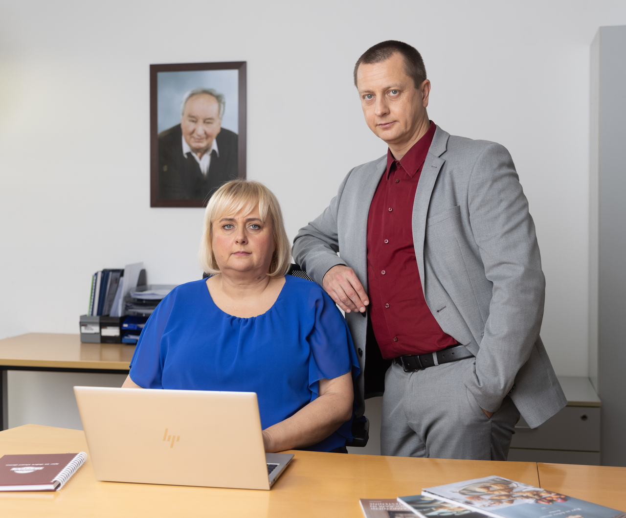 Kdo med živilci izdaja obveznice in kdo verjame v slovensko lastništvo