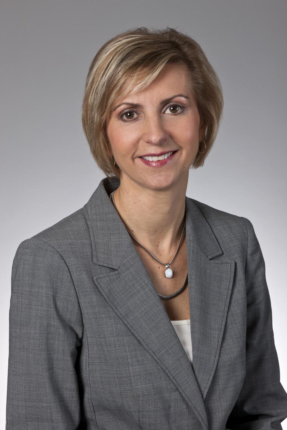 Petra Mitchell, dama, ki vam lahko pomaga prodreti na ameriški trg