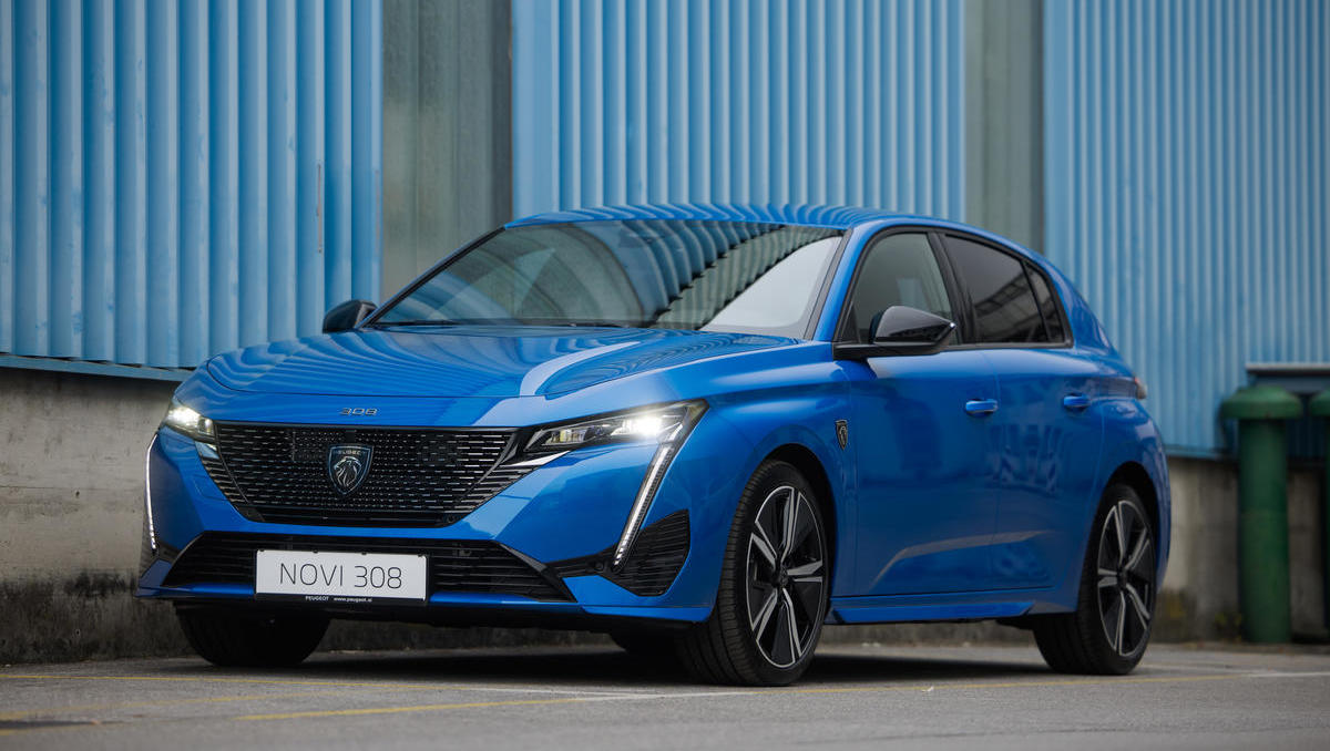 Novi lev že rjove izza ovinka, tudi z res ugodno ceno