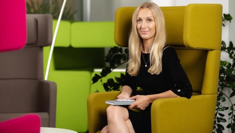 Kje napadalci prežijo na nas pri delu od doma in katere naprave so ...