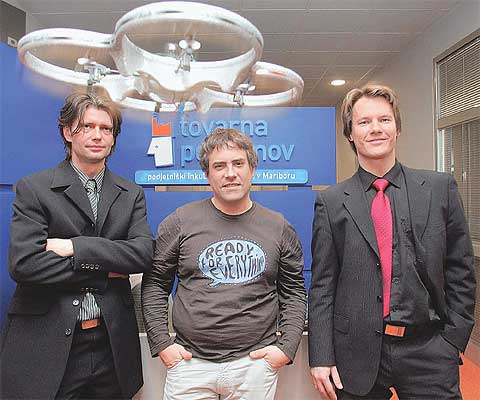 Najpodjetniška ideja: Razvijajo pametnega letečega robota