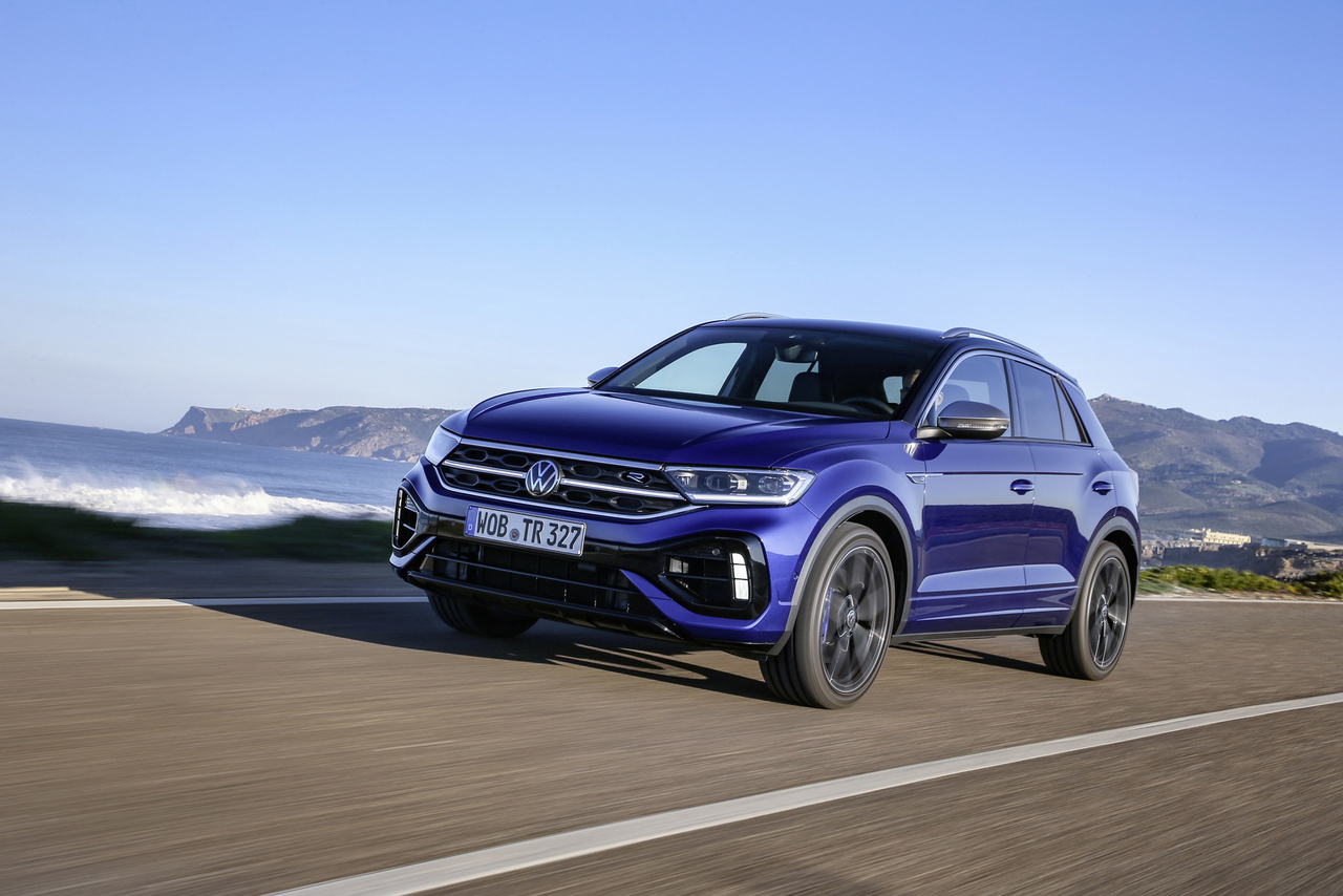 Januarja krepka rast prodaje avtomobilov v Sloveniji