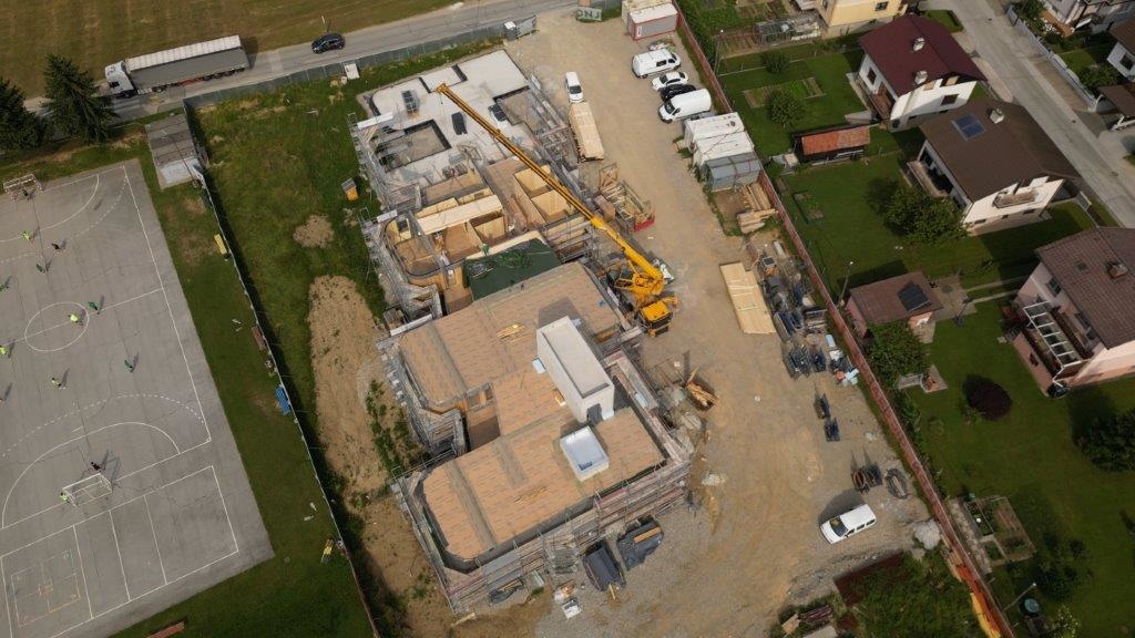 Pasivni, nizkoenergijski in ničemisijski leseni vrtec Selnica ob Dravi iz domačih smrek