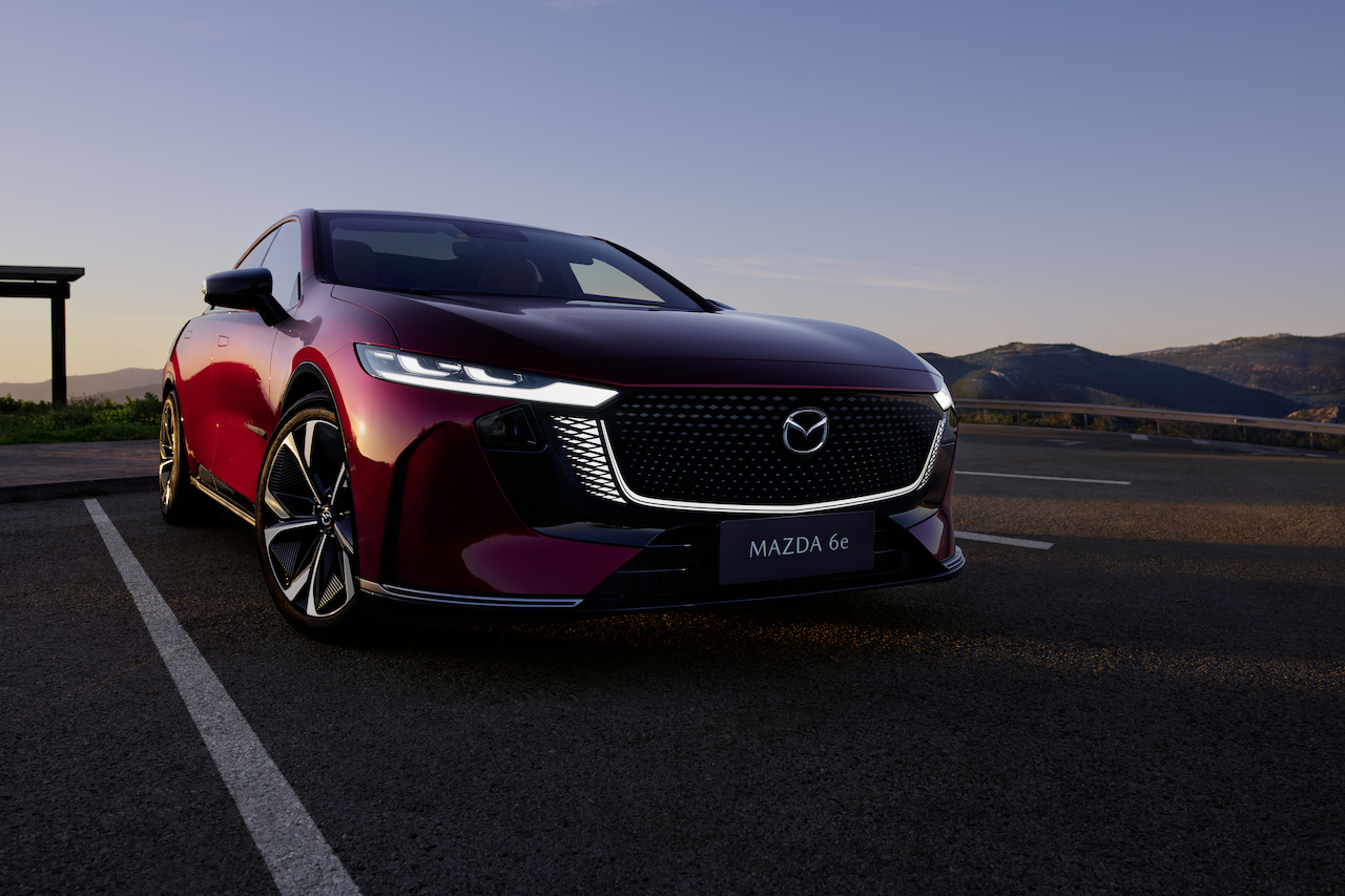 Mazda 6e 2025: nova električna limuzina s kitajskim pridihom