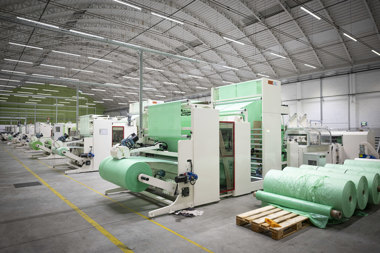 Avantpack z novo proizvodno dvorano do dveh milijard biorazgradljivih vrečk