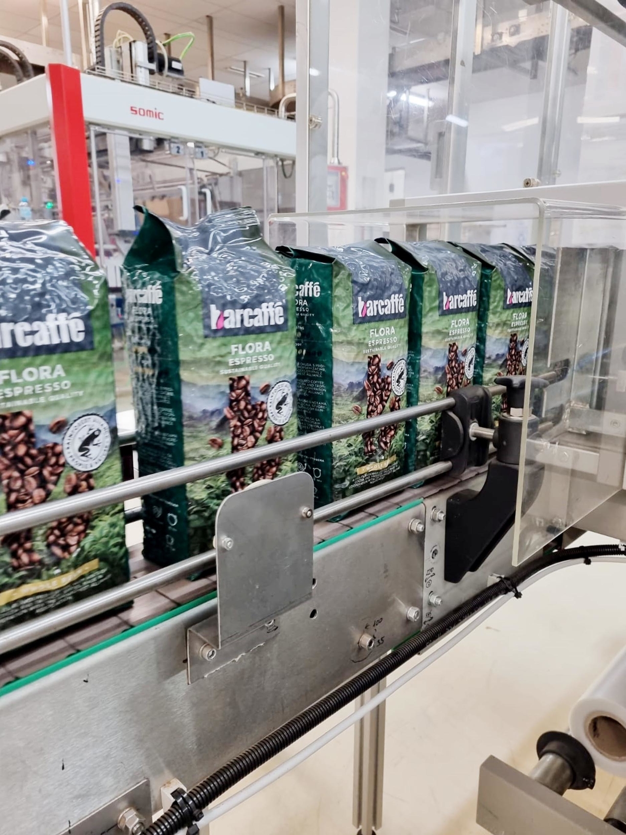 Barcaffè flora: trajnostni krog od kavovca do skodelice