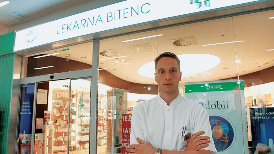 Župan Janković izriva konkurenco svoje lekarne - spet odvzem koncesije ...