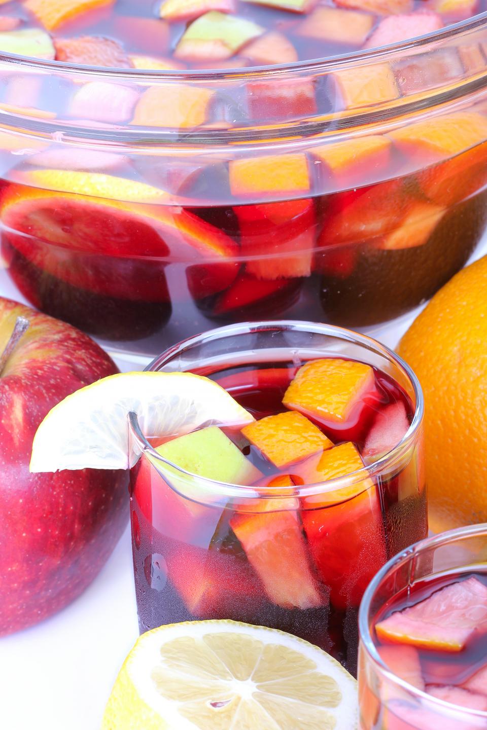 Bovla, tekoča sadna solata za velike