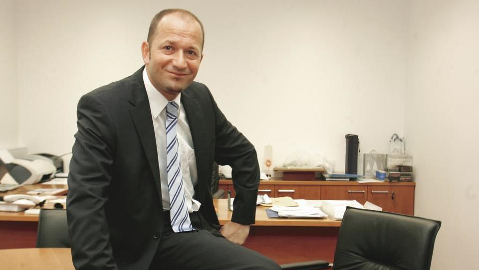 Darsova skupščina bo še ena: za NS se omenja še Goran Brankovič