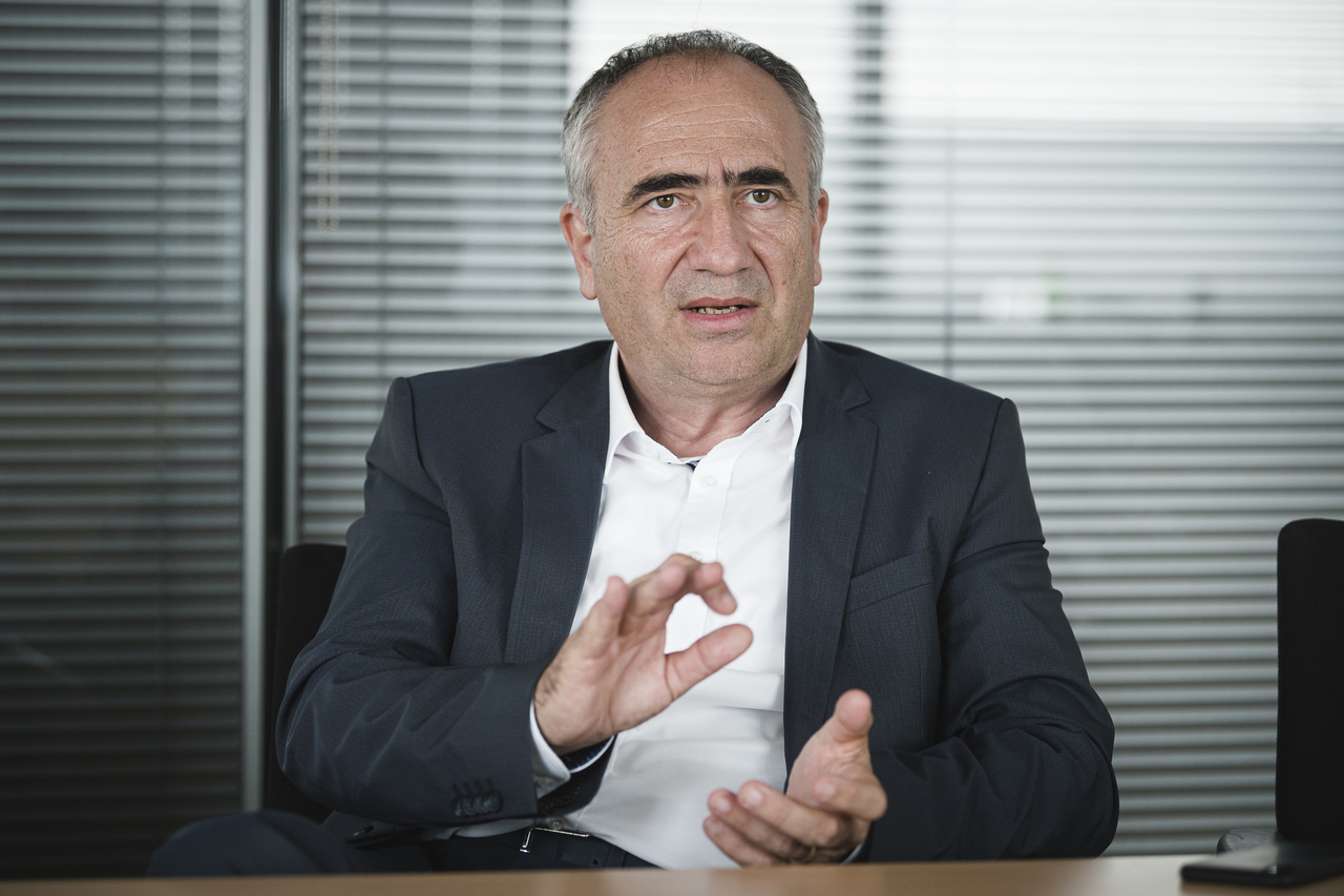 Anketa: kako slovenski gradbinci poslujejo letos in kaj pričakujejo ...